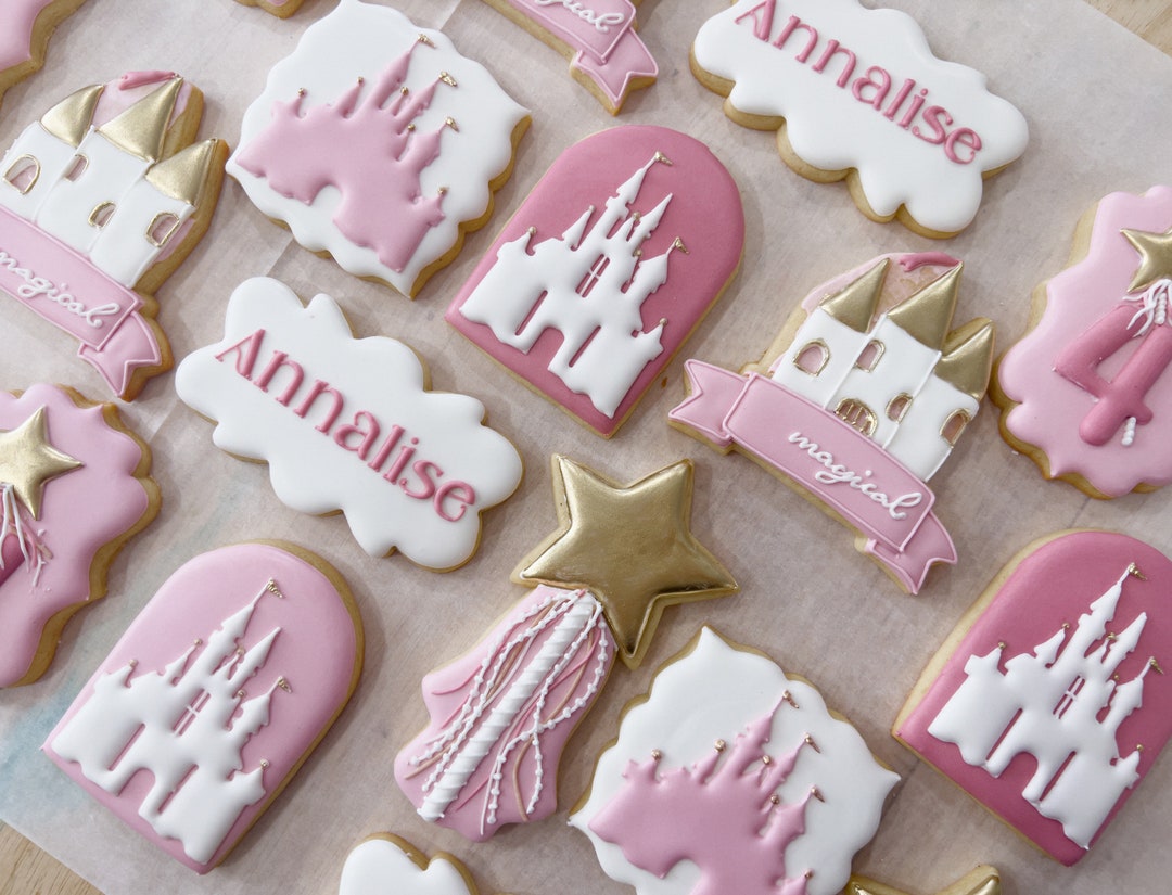 Princess Birthday Party, Princess Cookie Decorated, Castle Cookie ...