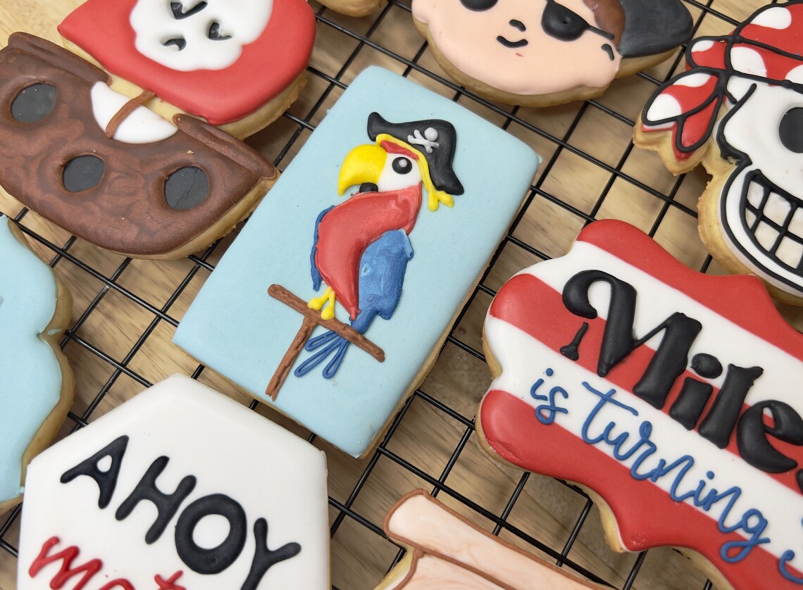 Pirate Birthday Royal Icing Cookies, Pirate Party Favor, Pirate Cove ...
