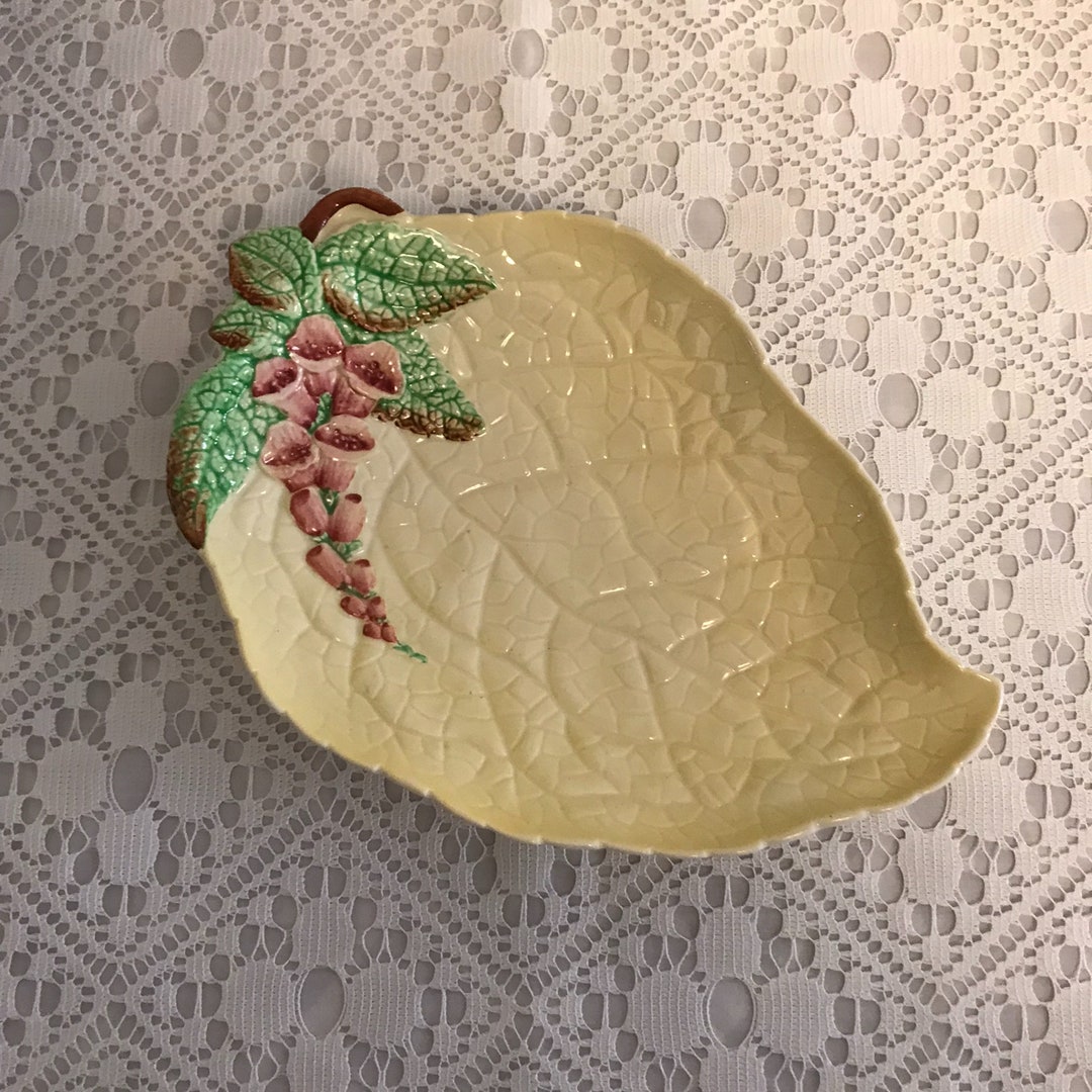 Vintage Carlton Ware Made in England / Australian Design / Pale Yellow ...