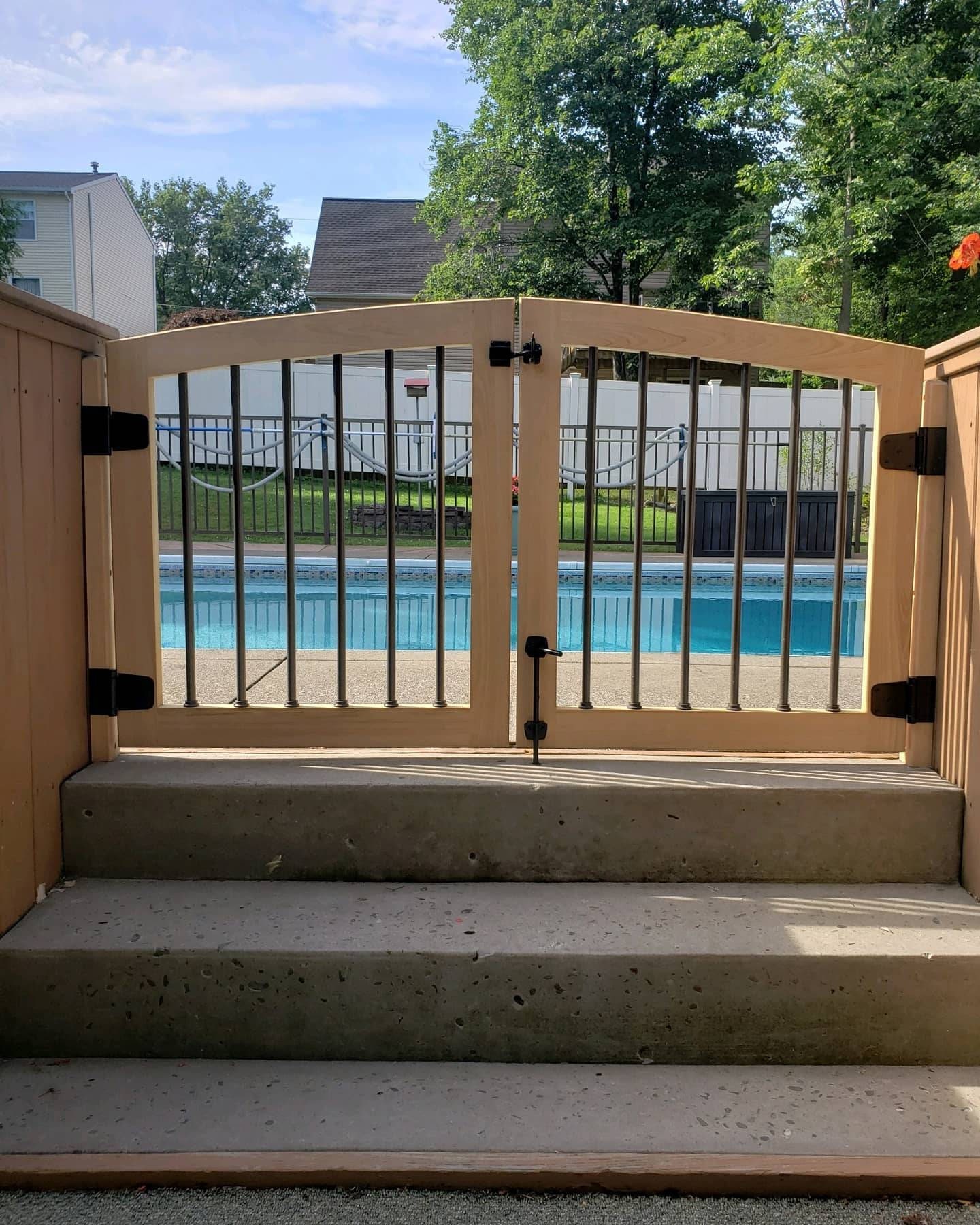Outdoor Double Arched Baby Gate and Dog Gate for Decks | Etsy