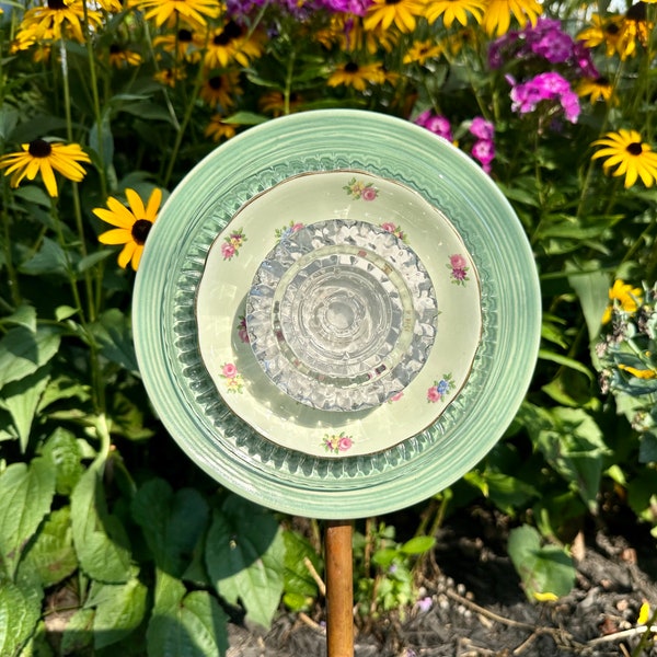 Plate Garden Art - Etsy