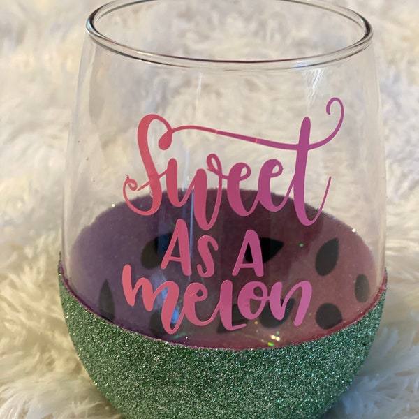 Peek a Boo Wine Glasses - Etsy