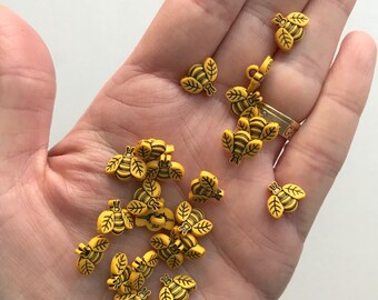 Bee buttons | Etsy