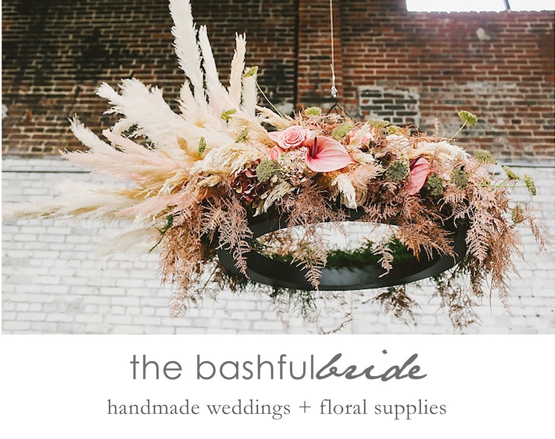 Floral Hanger, Round, Pampas Grass Decor, Pampas Grass Vase, Hanging ...