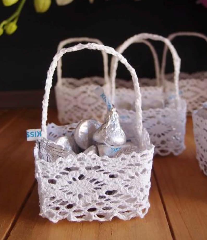 Pack of 6, Lace Mini Wedding Favors, Lace Candy Holders, - Etsy