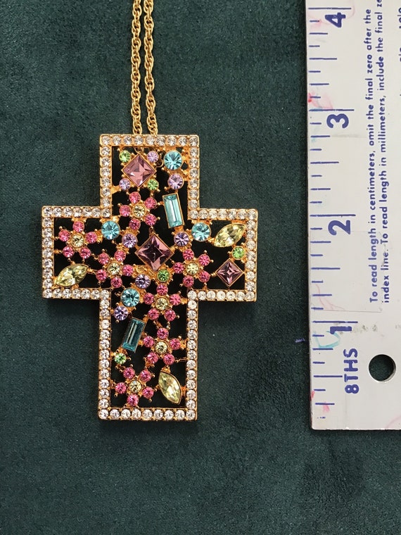 Vintage rhinestone cross - Gem