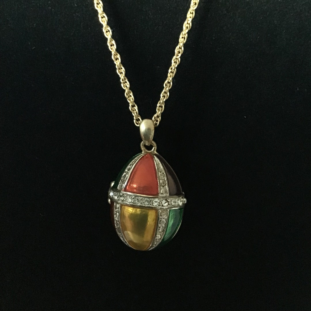 Vintage Enamel Egg Locket - Etsy