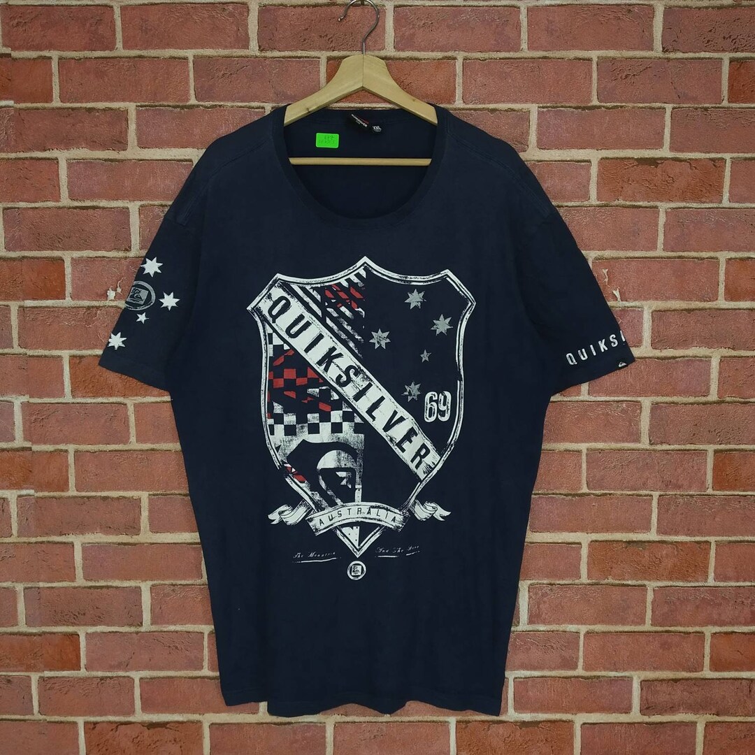 Rare!! Quicksilver Big Logo Surf Surfing Style T-shirt Size XL - Etsy