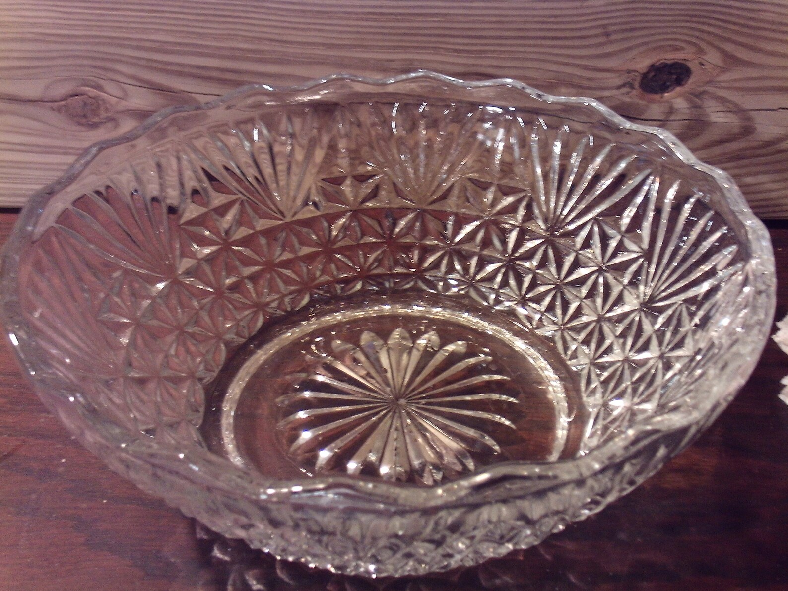 Vintage Starburst Pattern Bowl, Glass Serving Bowl, Elegant Serving ...