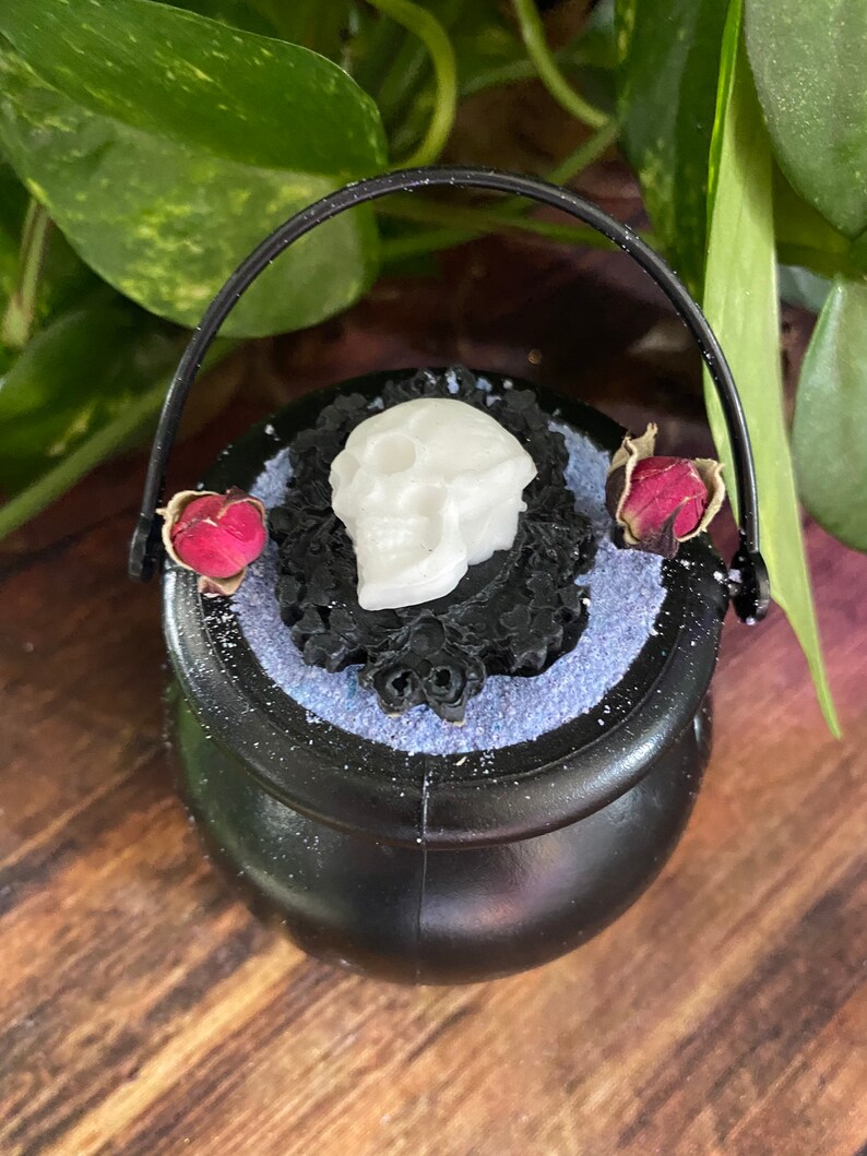 Hamlet Cauldron Bath Bomb | Etsy