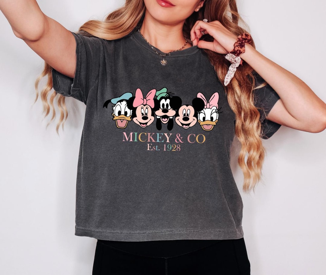 Boxy Cropped Comfort Colors Mouse Friends Shirt - Mouse and Friends ...