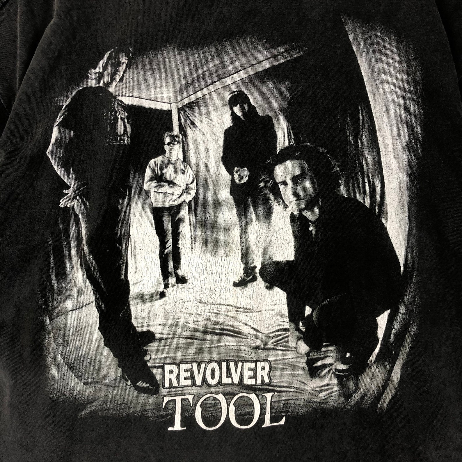 Vintage 90s Tool Band Revolver photoprint Bootleg T-shirt | Etsy