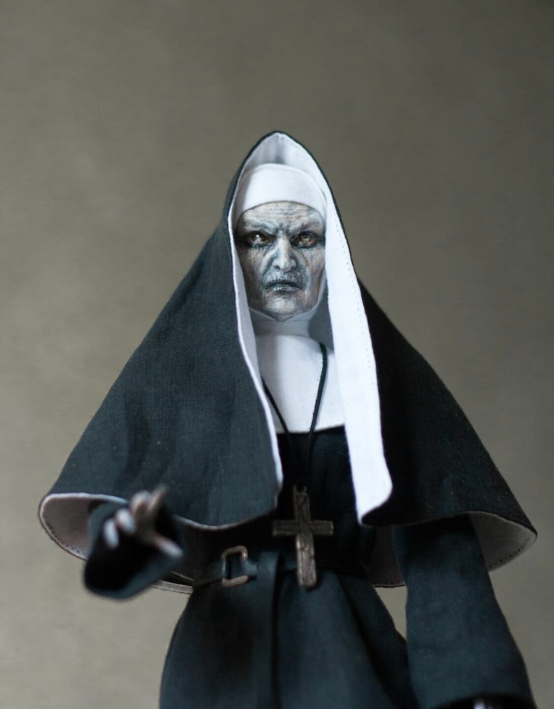 Valak the Nun Horror Movie Figure Demon Statute Horror Doll Creepy Doll ...