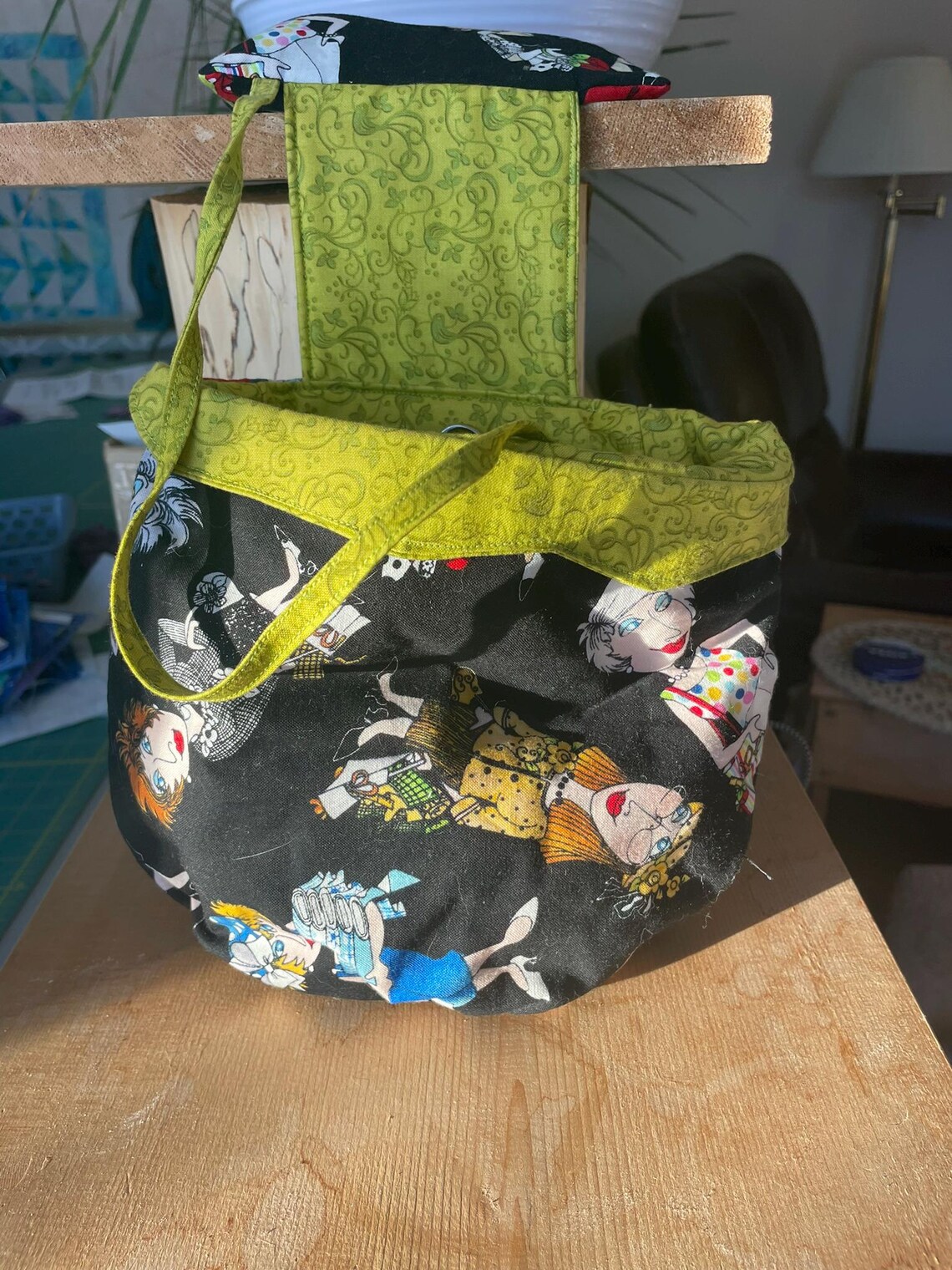 Weighted Pin Cushion With Thread Catcher and Storage Bag – Handmade ...