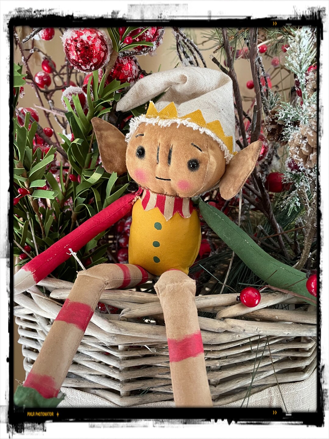 Primitive Christmas Elf “lemon Drop” - Etsy