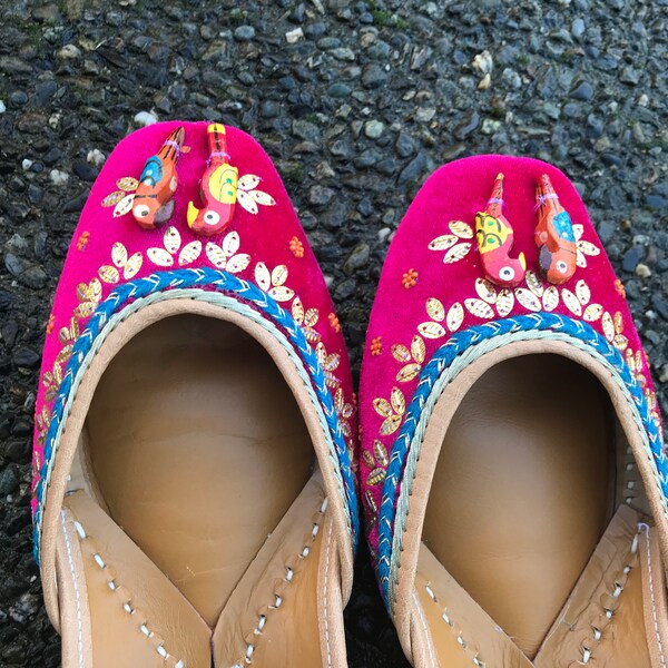 Indian Shoes - Etsy