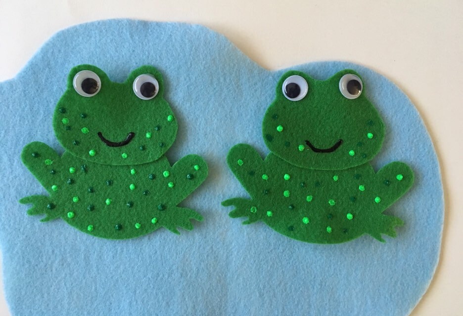 Five Green and Speckled Frogs - Children's Felt Story/ Flannel Story ...