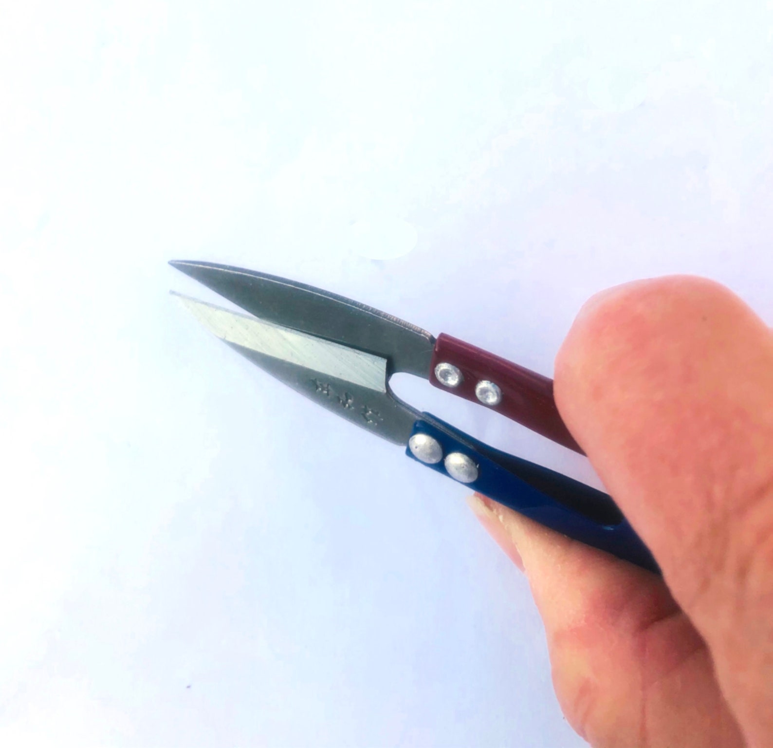 Thread Snips - Cut Thread Easily! Quality Hand Held Scissors for ...