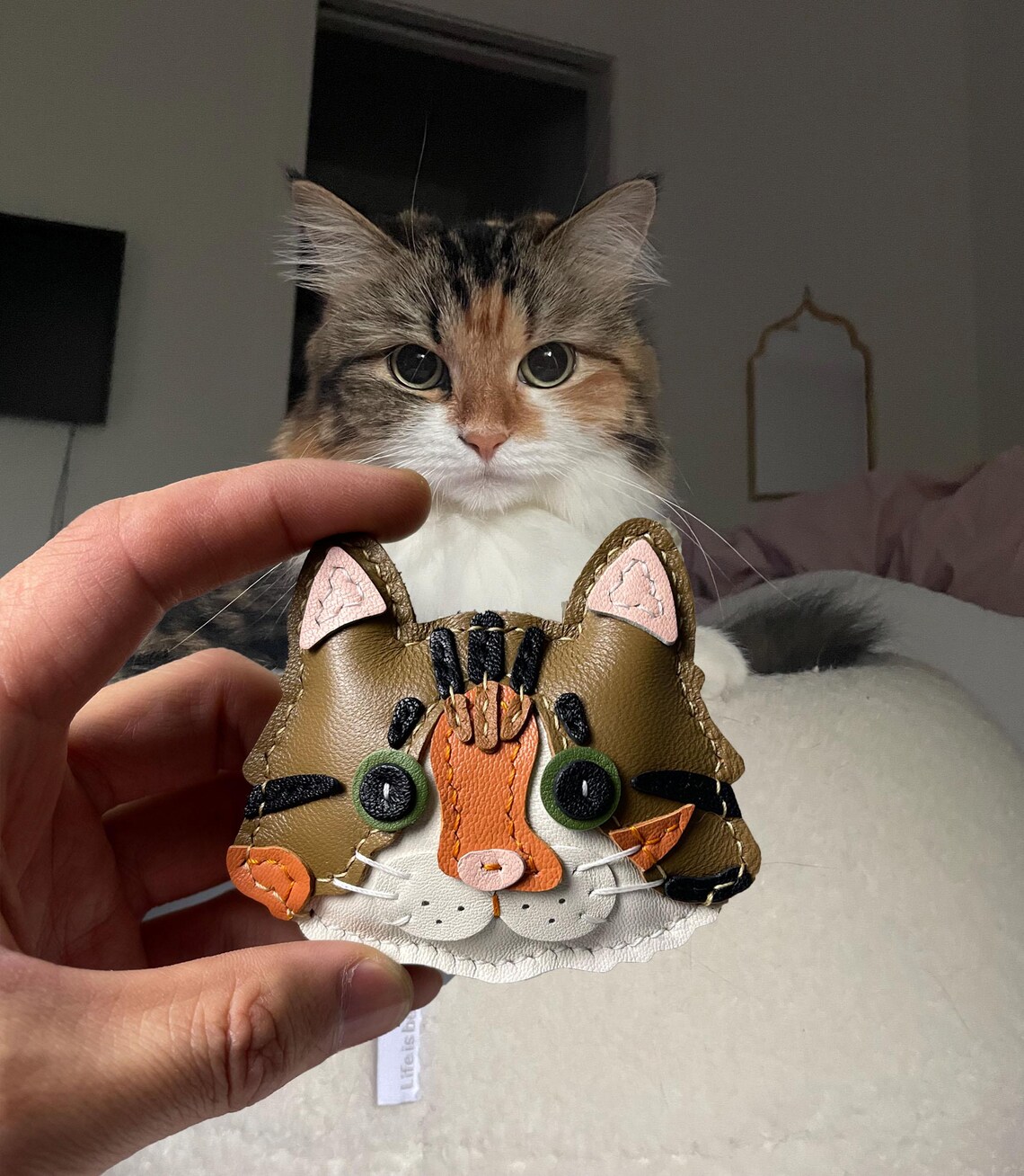 Personalized Leather Cat Keychain: Custom Pet Memorial Bag Charm - Etsy
