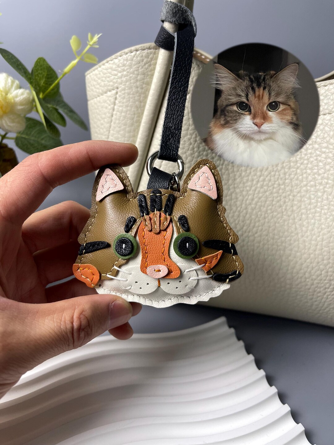 Personalized Leather Cat Keychain: Custom Pet Memorial Bag Charm - Etsy