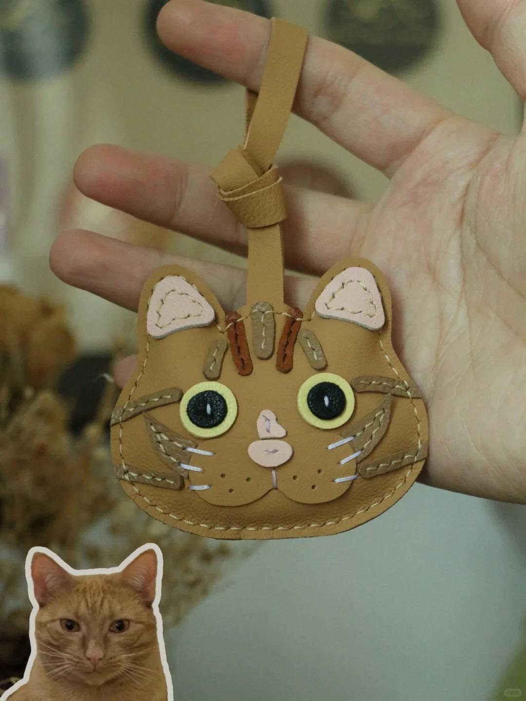 Personalized Leather Cat Keychain: Custom Pet Portrait Bag Charm - Etsy