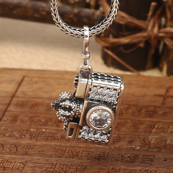 Camera Necklace - Etsy