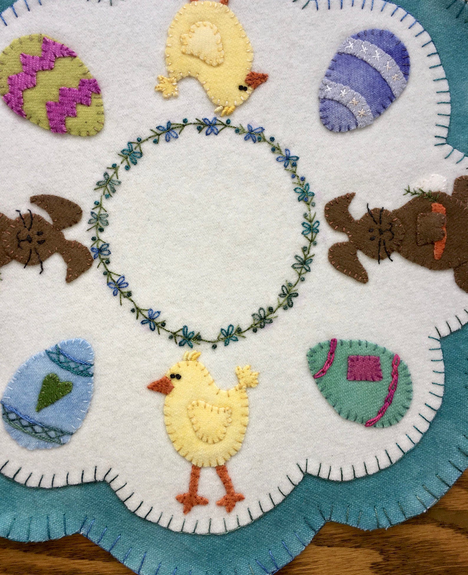 Wool Applique'- Kit & Pattern Eggscellent Easter - Etsy