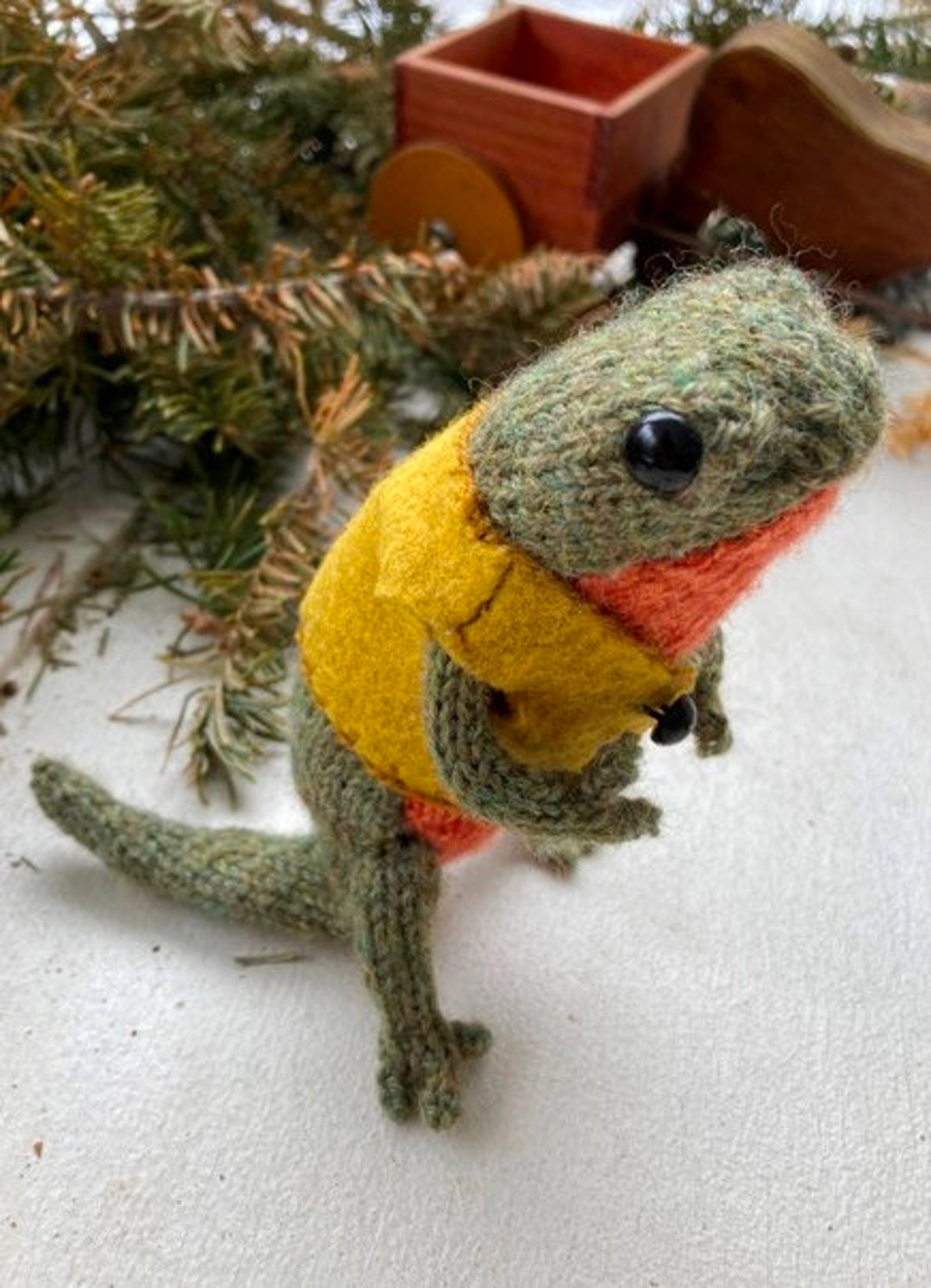 Mr Newt Knitted Animal From Claire Garland's Pattern Dot Pebbles Shop ...