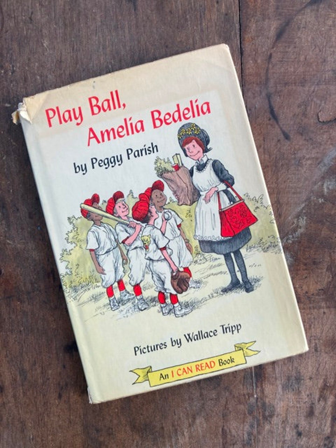 Play Ball, Amelia Bedelia by Peggy Parish Pictures by Fritz Siebel and ...