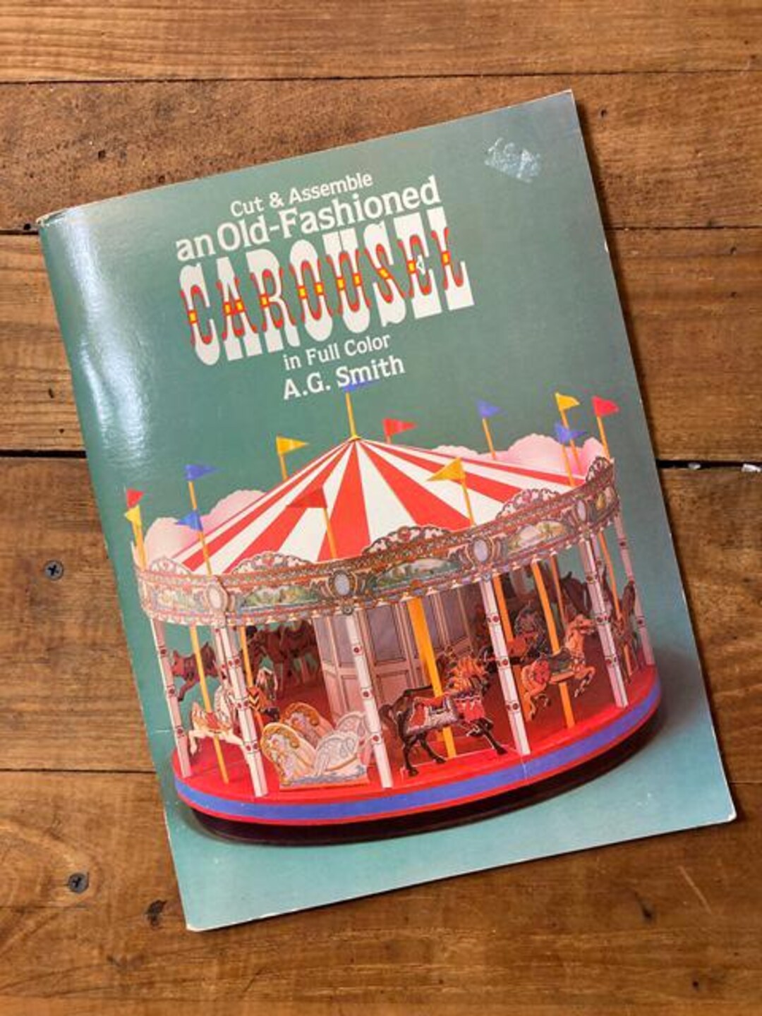 Vintage Carousel Model Kit: Cut & Assemble Craft Book (missing Piece ...