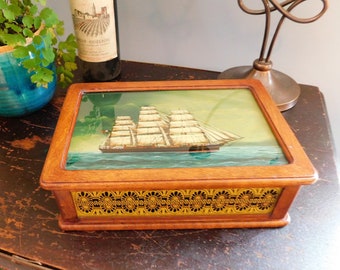 Vintage keepsake box | Etsy