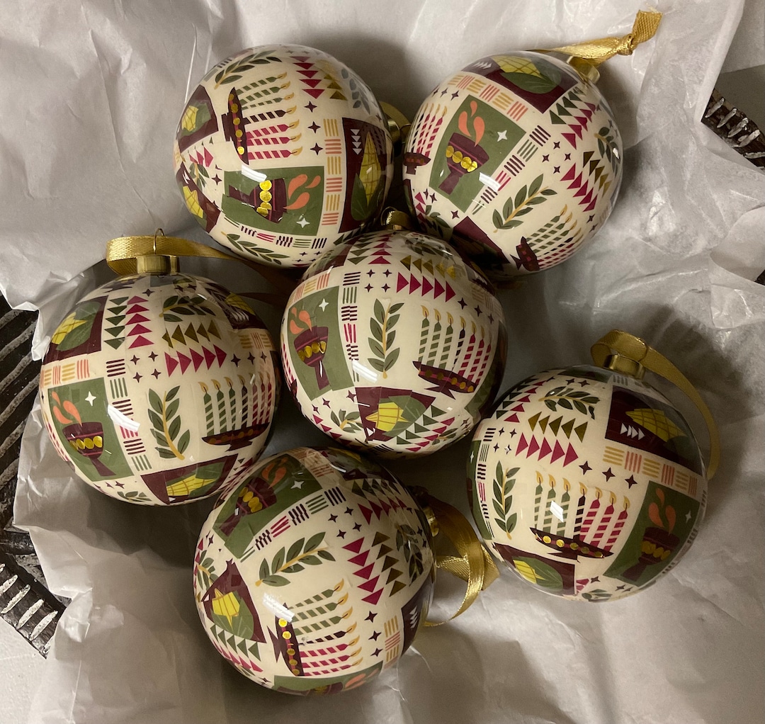 Kwanzaa Round Ornaments - African Ornaments - African Decor - African ...