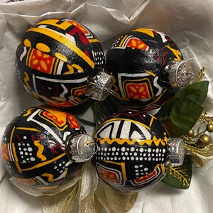 African Print Christmas Ornaments – Kente Cloth Afrocentric Baubles ...