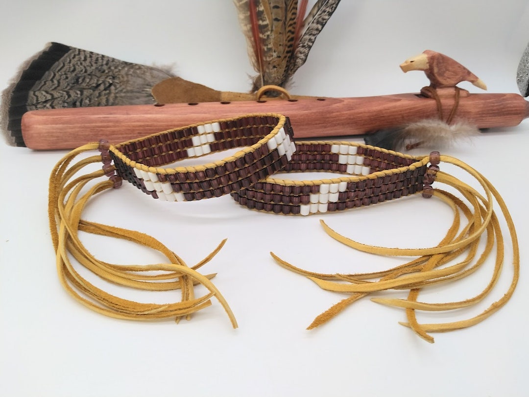 Pair of Handmade Purple & White Glass Wampum Armbands / Leg Ties on ...