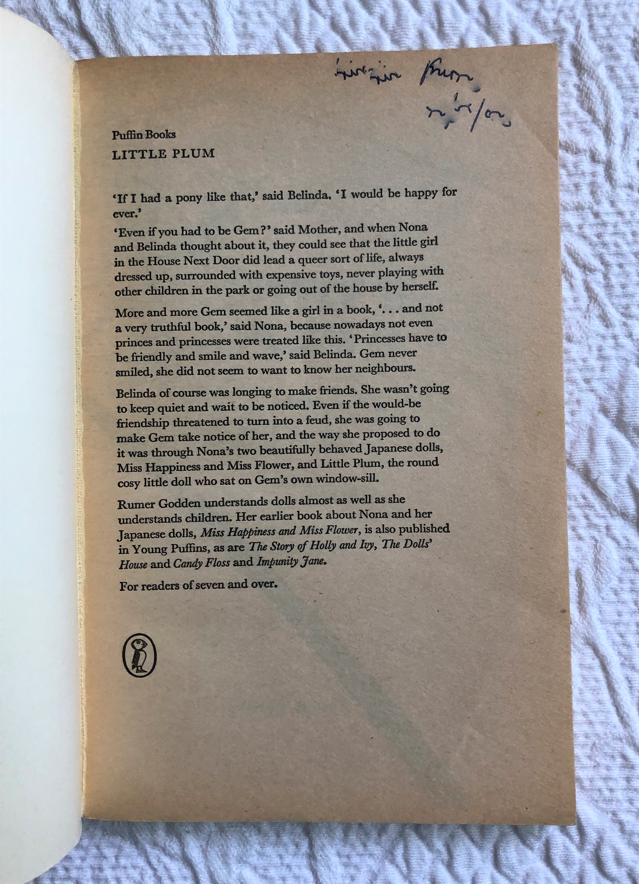 Little Plum de Rumer Godden, livre de poche vintage pour enfants Puffin ...