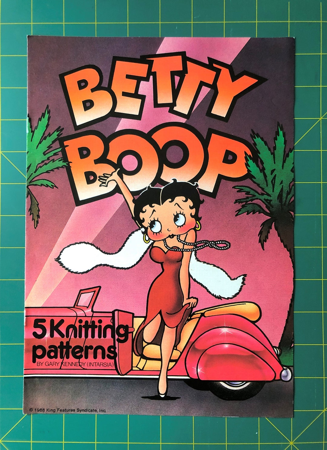 Betty Boop, 5 Sweaters for Children and Adults, Original Gary Kennedy ...
