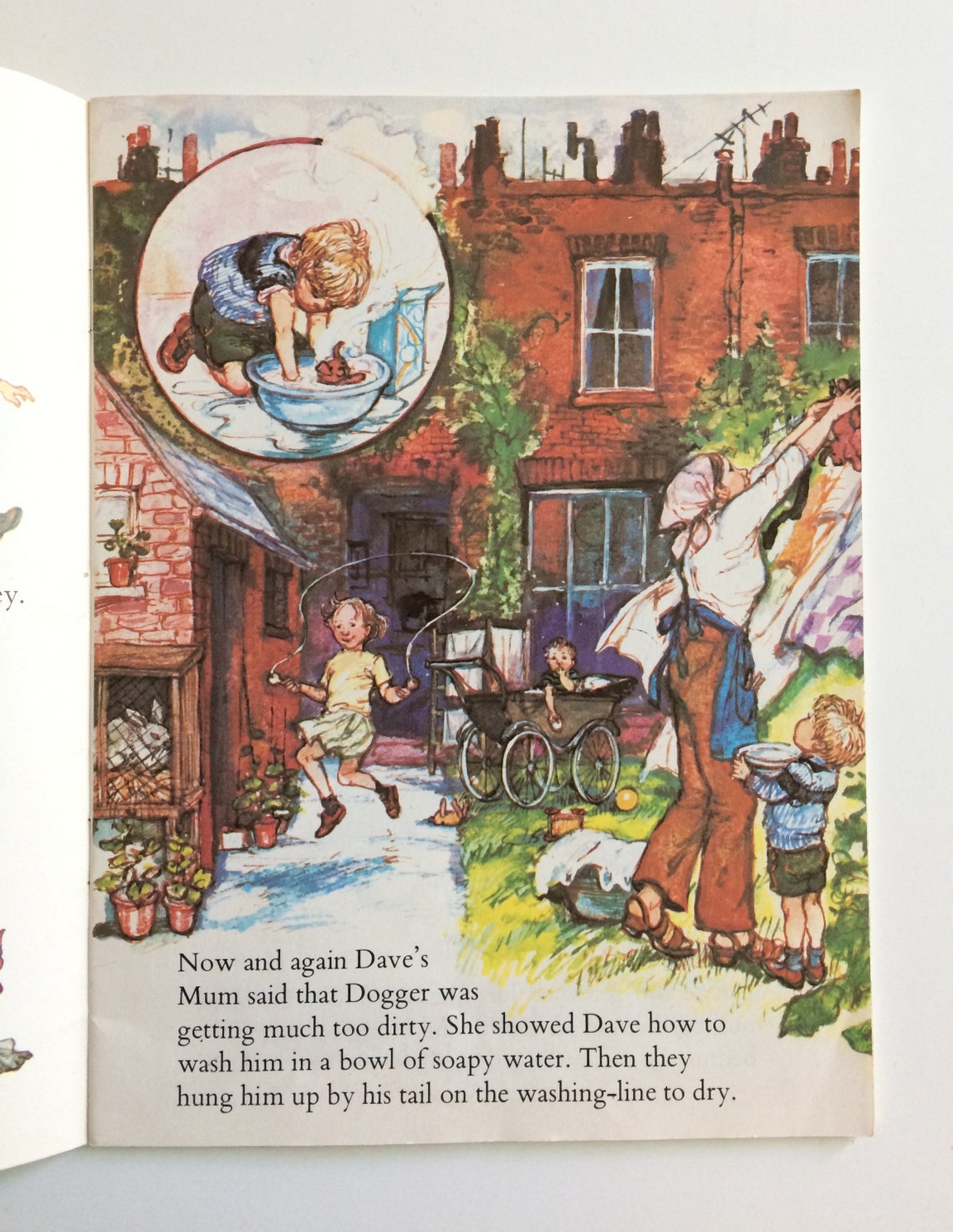 Dogger by Shirley Hughes Vintage Children's book Picture | Etsy