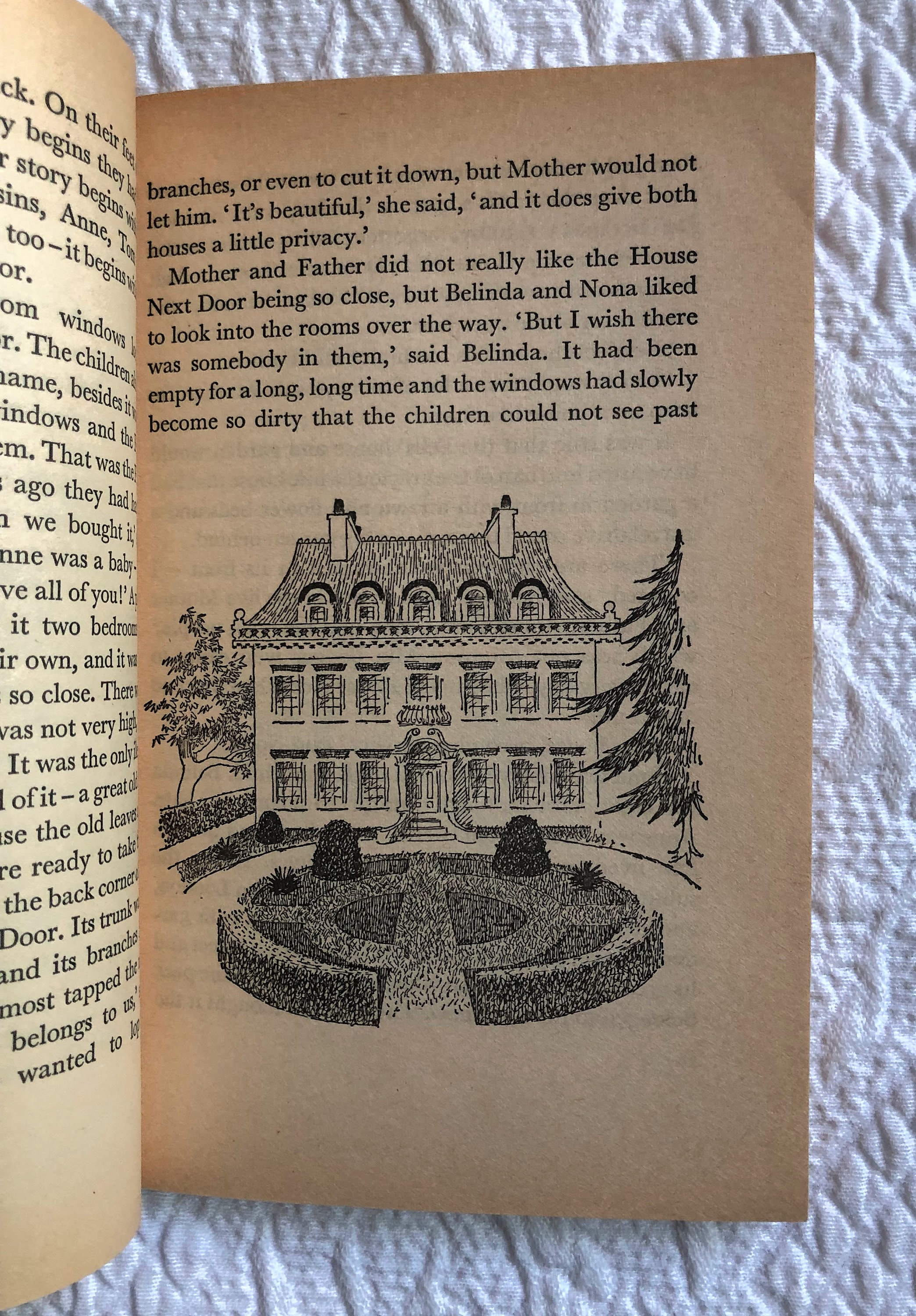 Little Plum de Rumer Godden, livre de poche vintage pour enfants Puffin ...