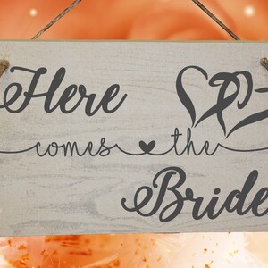 Here Comes the Bride Wooden Page Boy or Flower Girl Wedding Sign ...
