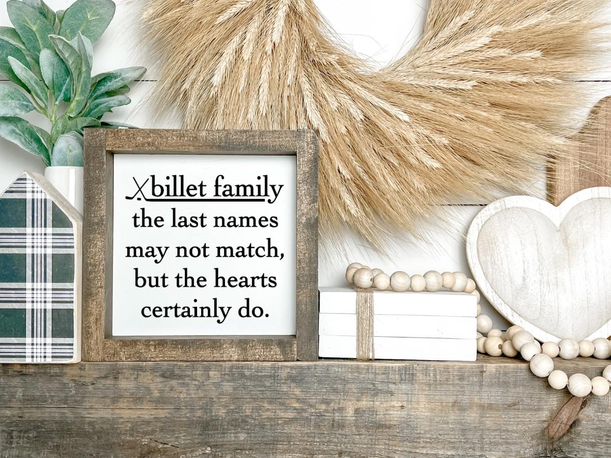 Billet Family Wood Sign: Hockey Theme Gift - Etsy Canada