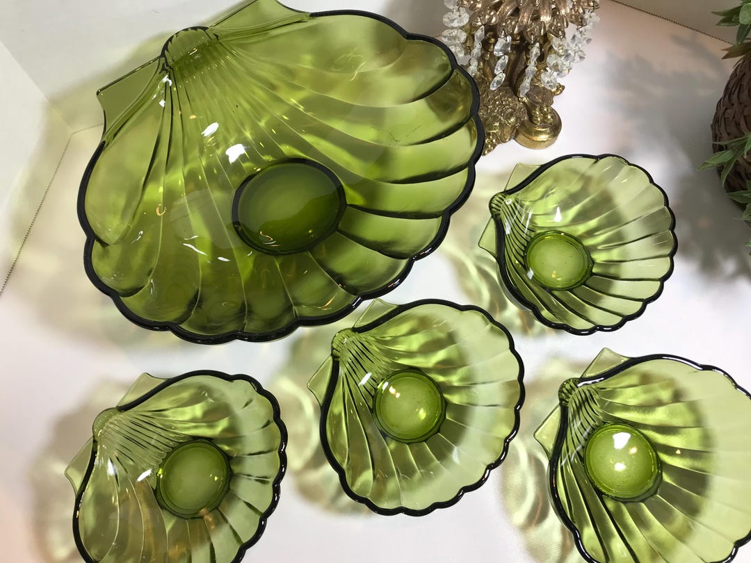 Vintage Mid Century Green Glass Shell Salad Bowl Set, Vintage Green ...