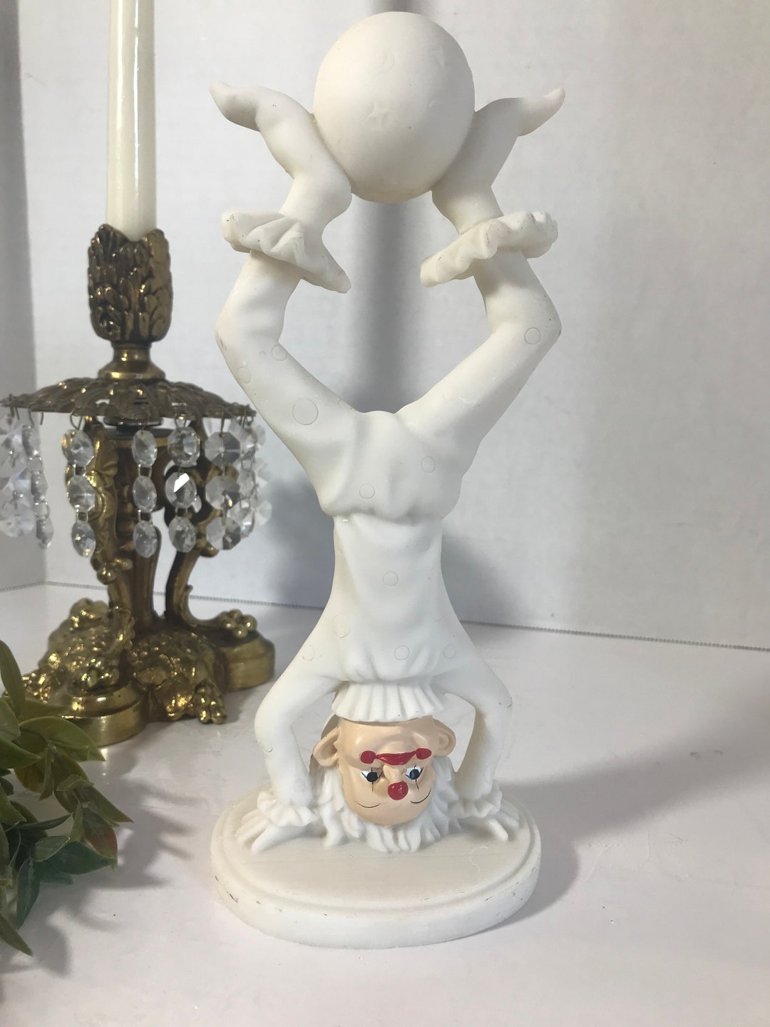 Vintage Upside-down Clown White Statue, Artsy Handstand Clown, Vtg ...