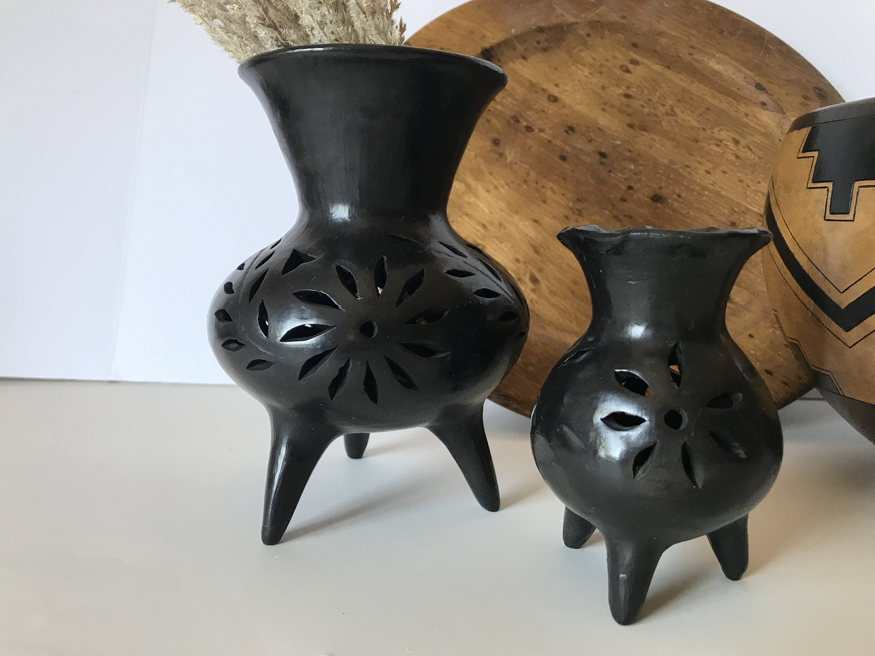 Vintage Black Vase, Footed Open Design Ceramic Vase Set, Vintage Black ...
