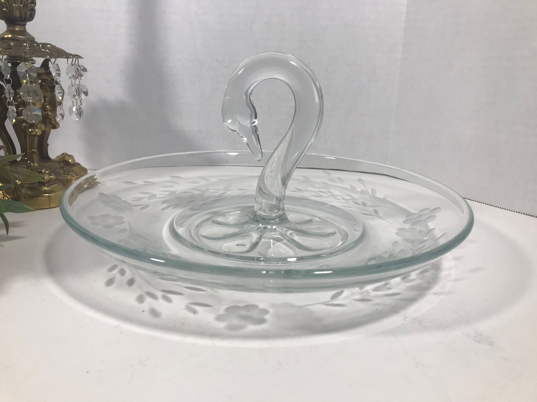 Vintage Etched Glass Swan Serving Platter With Swan Center Handle, Vtg ...
