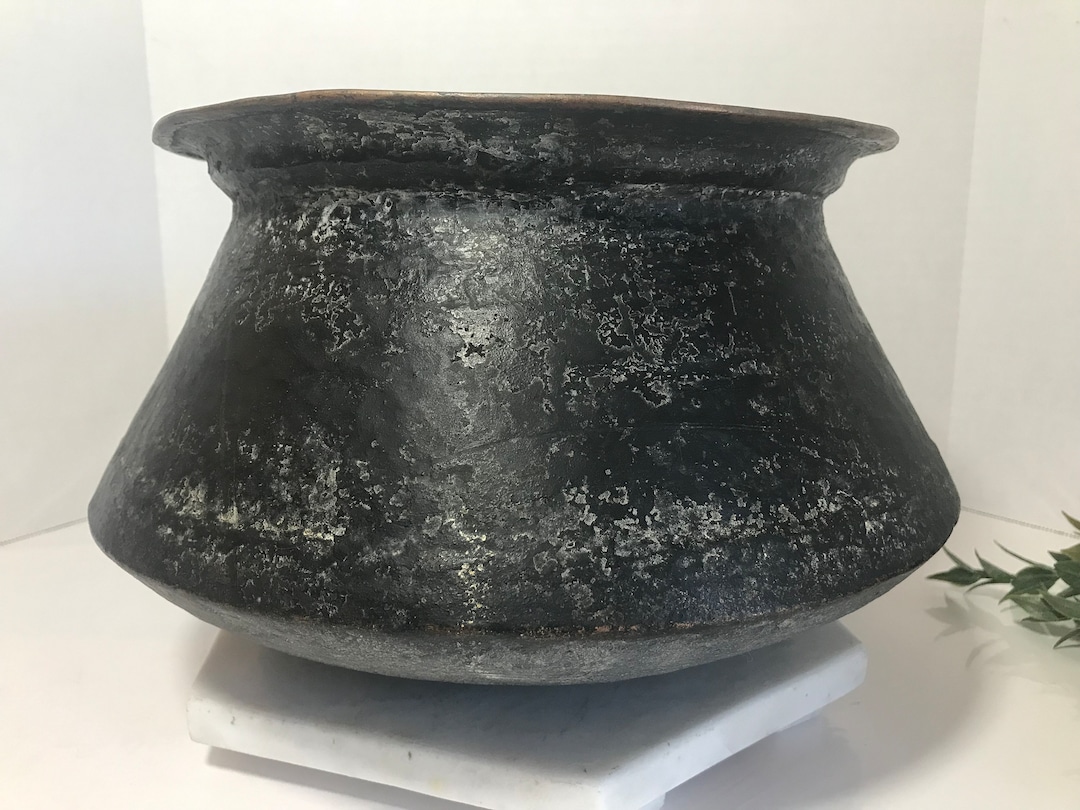 Vintage Primitive Copper Pot Kettle, Distressed Copper Round Bottom Pot ...