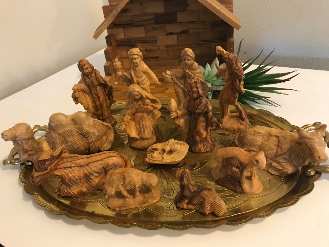 Vintage Hand Carved Wood Nativity 13 Piece Set, Vintage Wooden Carved ...