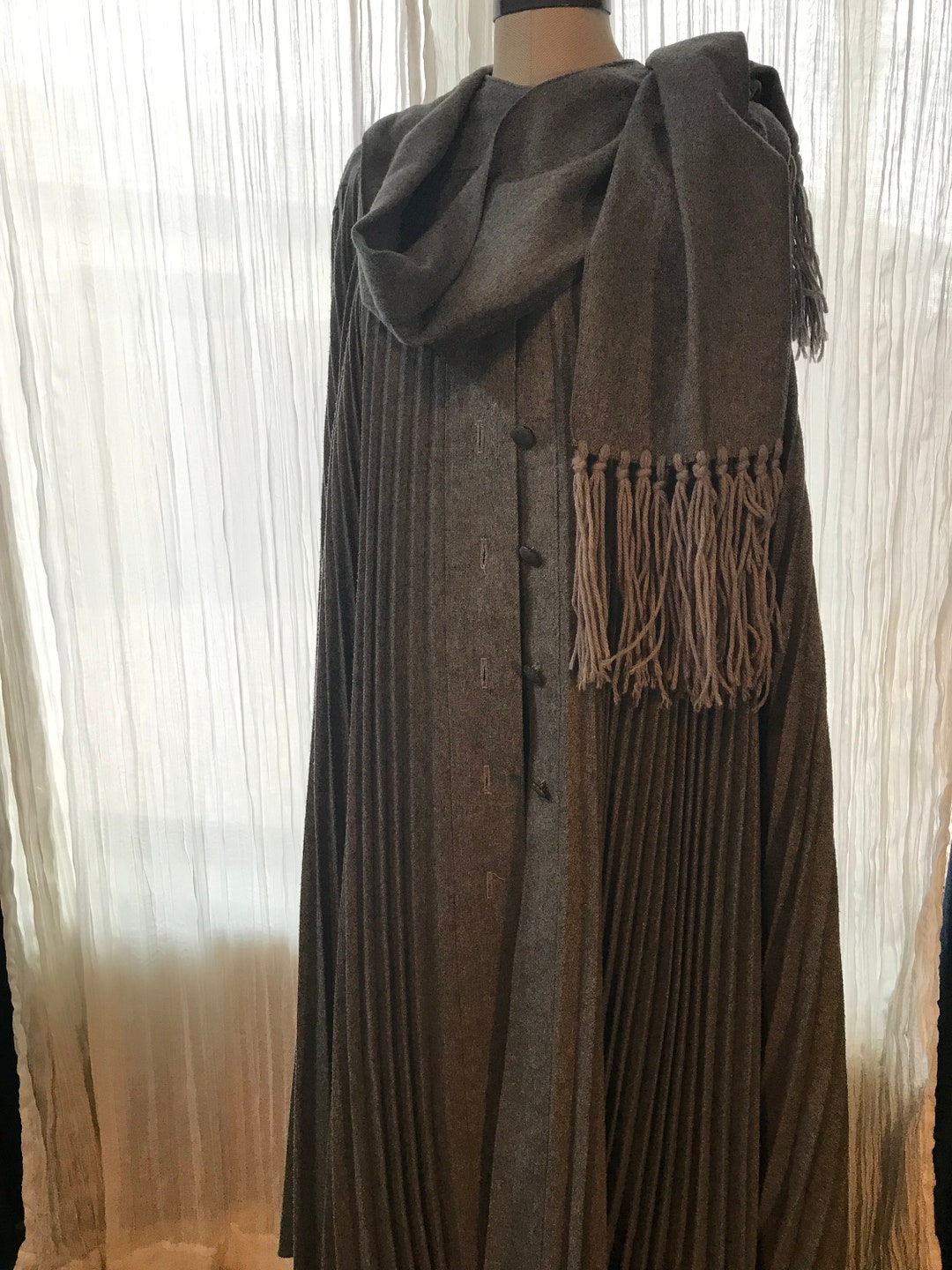 Vintage Gray Accordion Pleat Cape Coat, Vintage Wool Long Pleated Cape ...