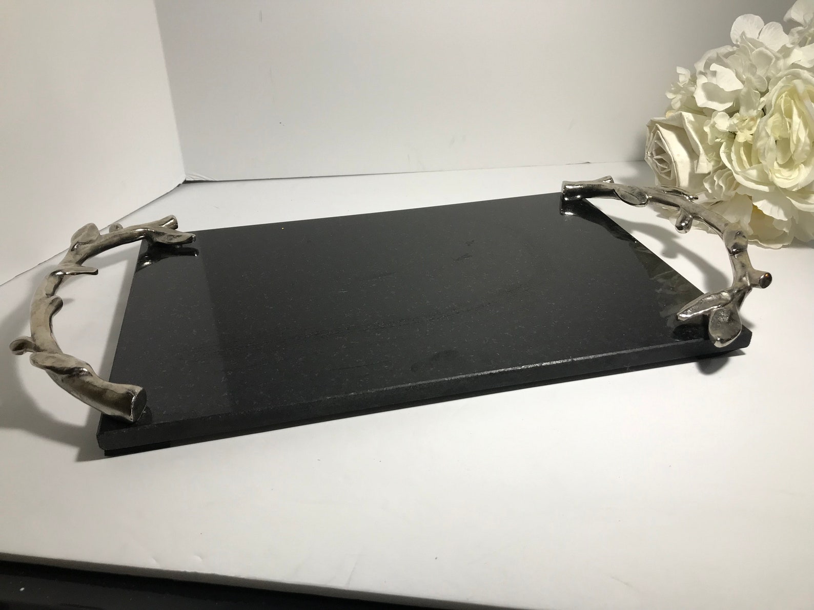 Michael Aram Black Marble and Silver Toned Botanical Tray Cheeseboard ...