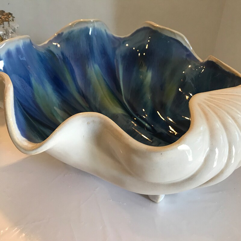Pottery Shell Bowl - Etsy