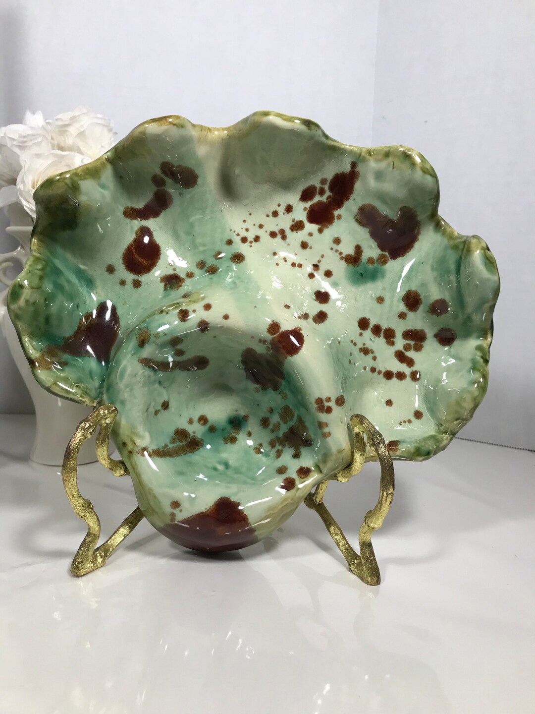 Vintage Speckled JT Pottery Green Bowl, Studio Pottery Shell Serving ...